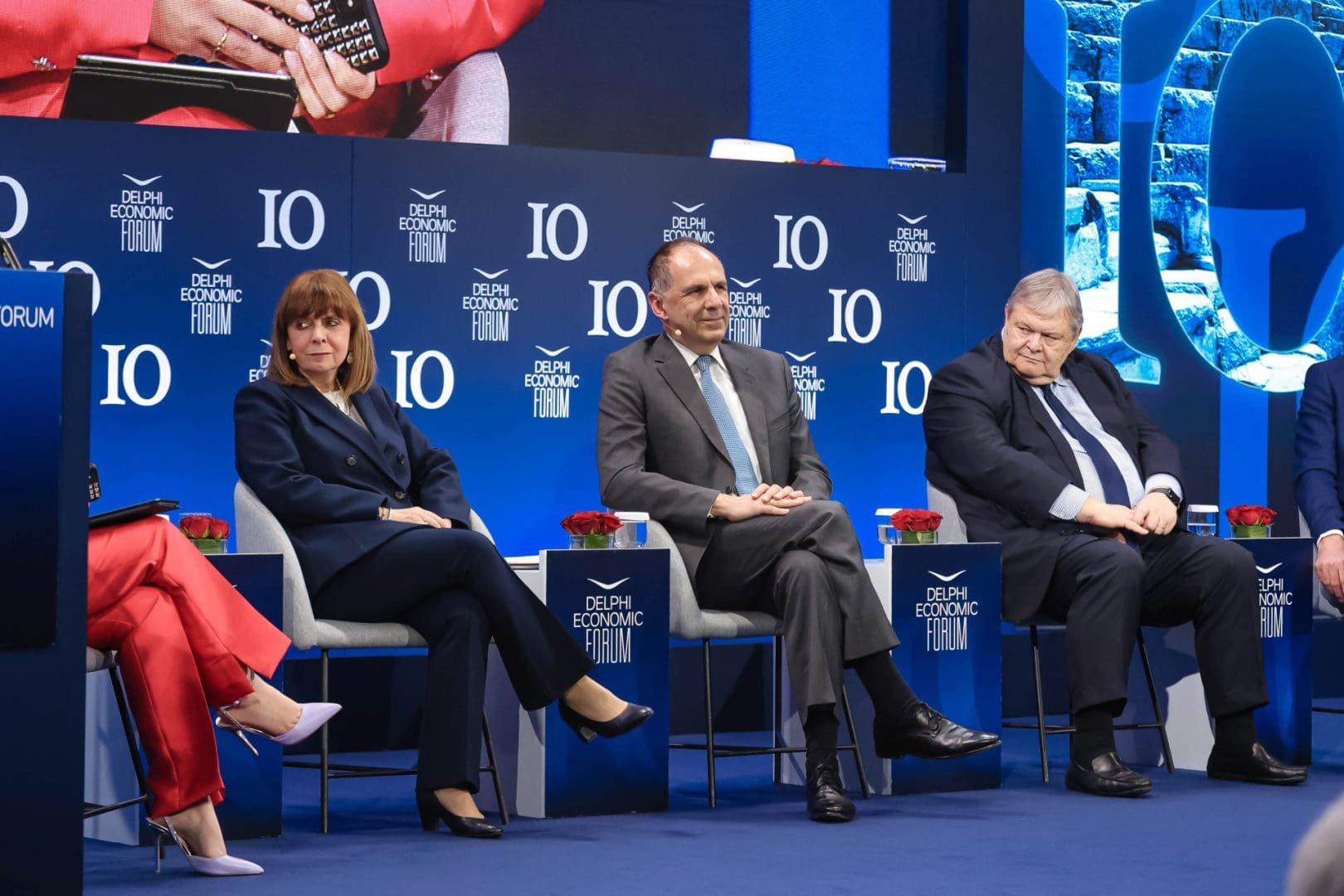 Στο 10ο Οικονομικό Φόρουμ των Δελφών | Katerina Sakellaropoulou